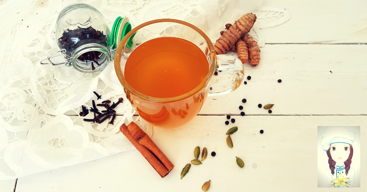 Té de cúrcuma con raíz fresca. Té de cúrcuma en polvo